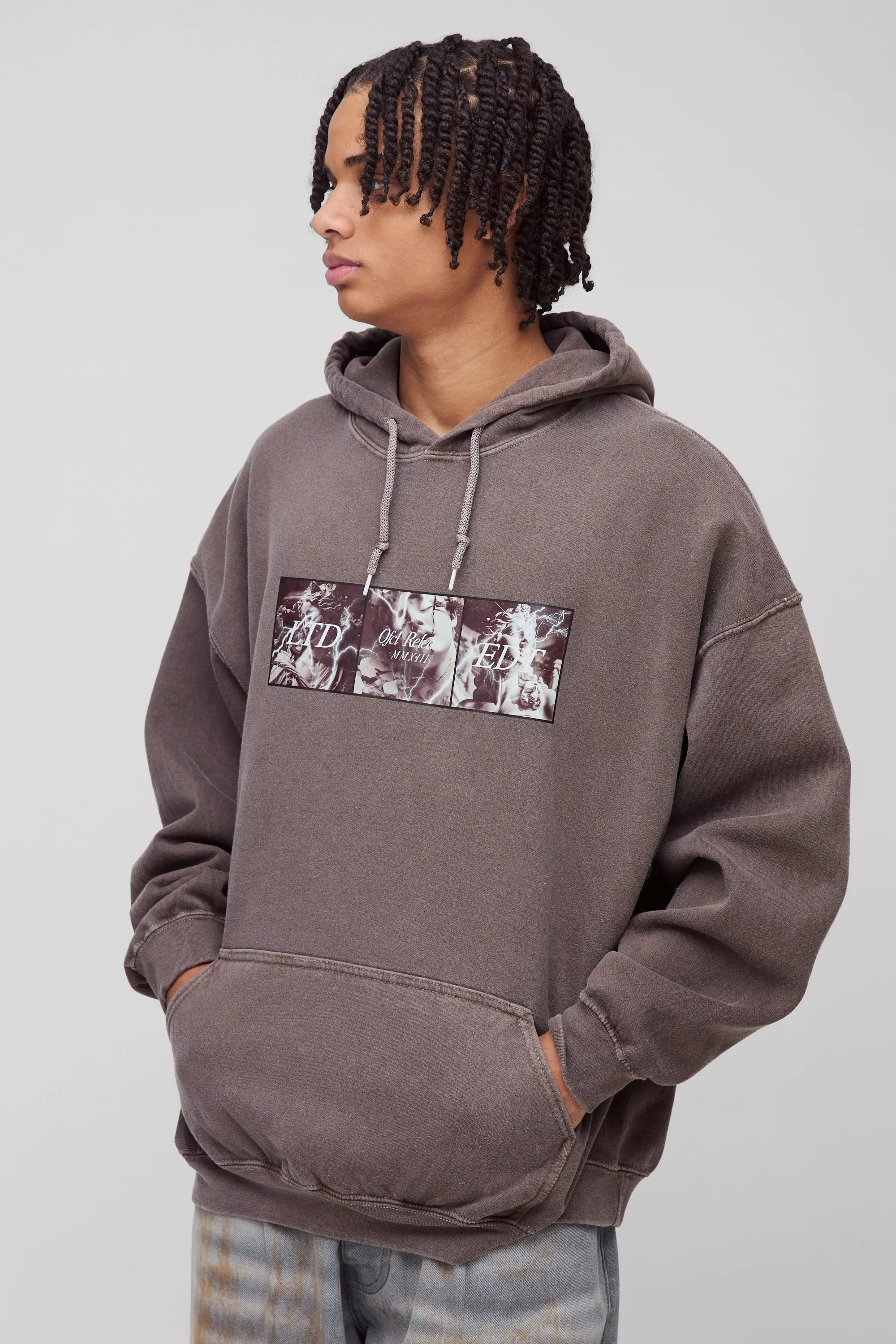 Oversized Renaissance Box Graphic Washed Hoodie boohooMAN USA